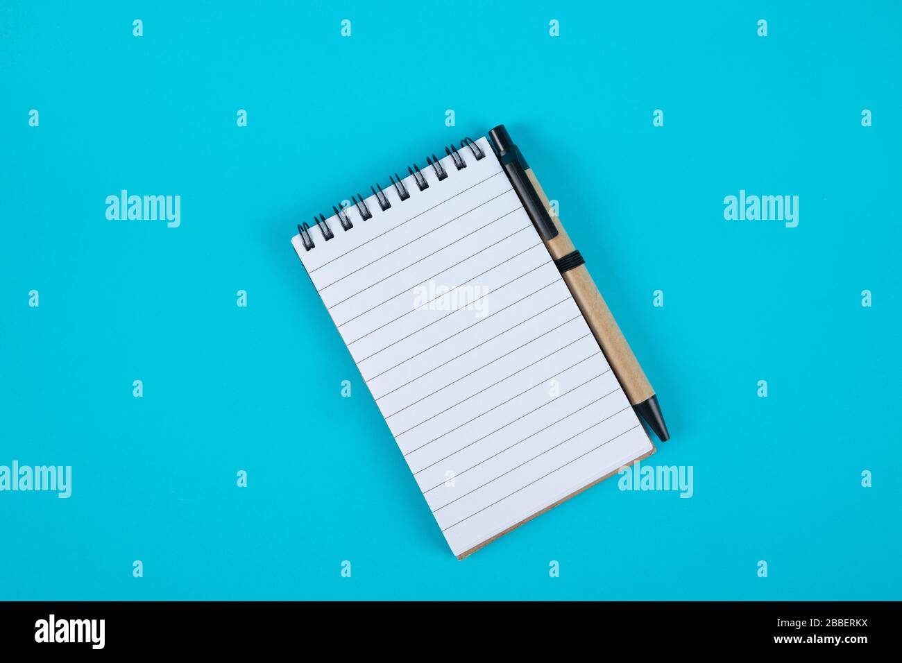 Take notes pen paper hi-res stock photography and images - Alamy