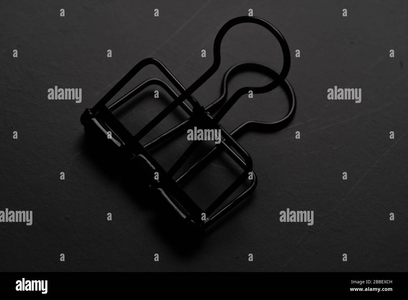 Simple black clip metallic hi-res stock photography and images - Alamy