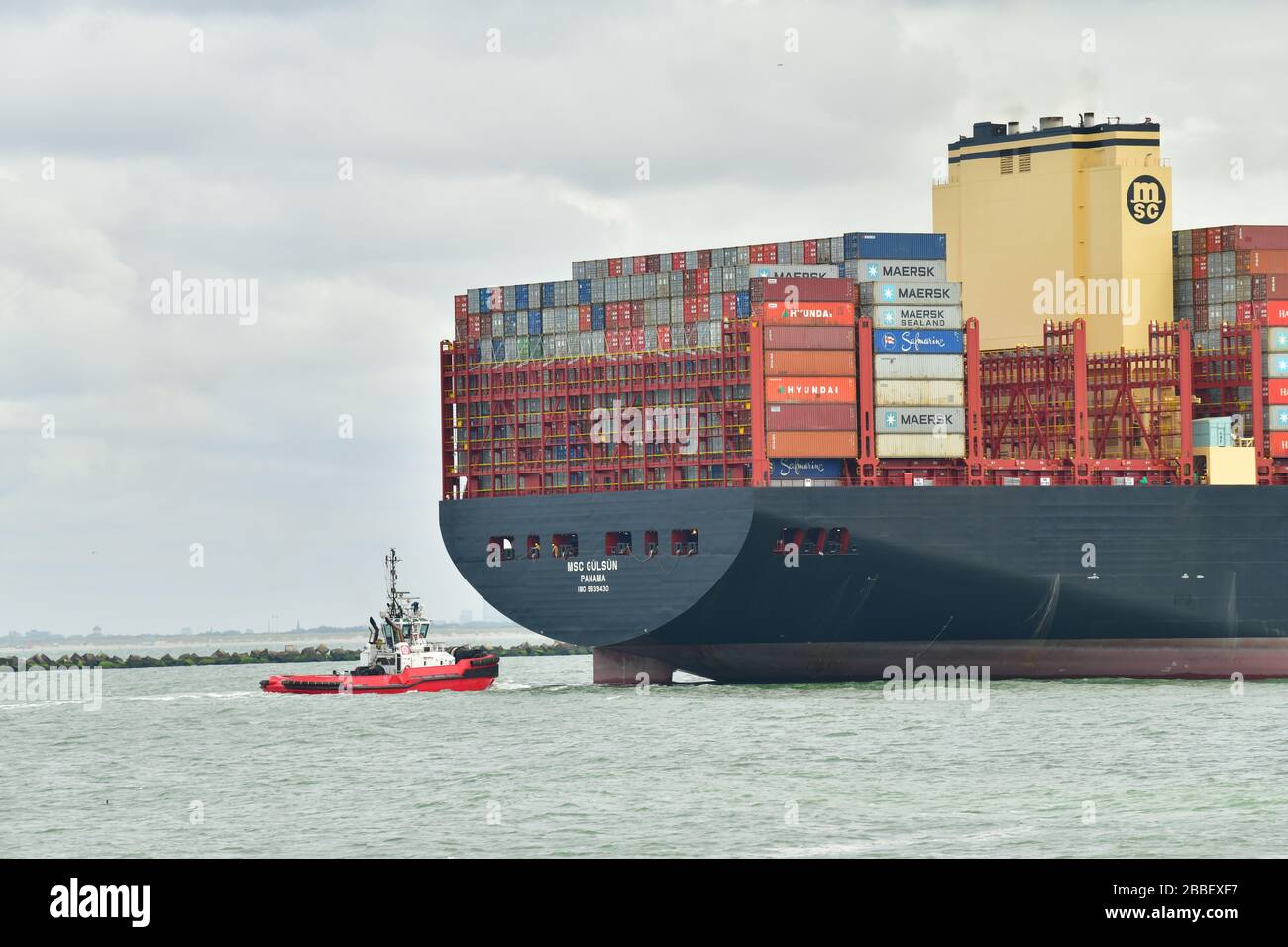Rotterdam europoort port terminal netherlands hi-res stock photography ...