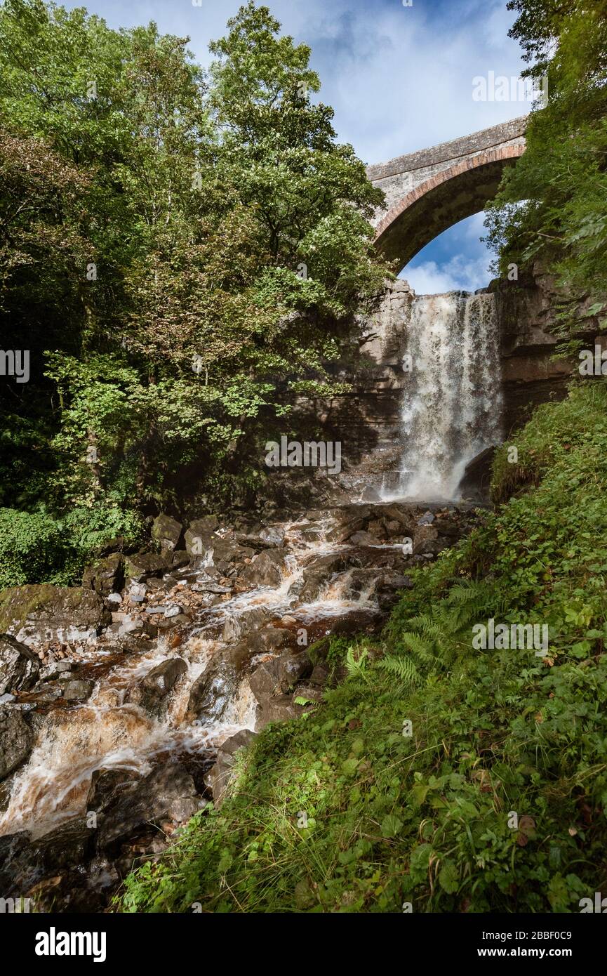 Bridge over waterfall hi-res stock photography and images - Alamy