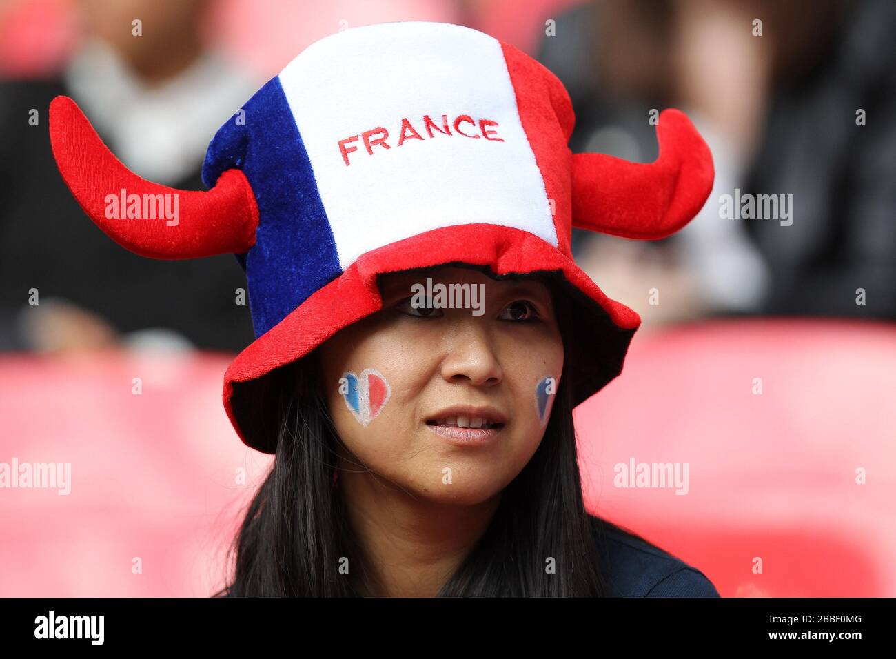 French fan at olympics hi-res stock photography and images - Alamy