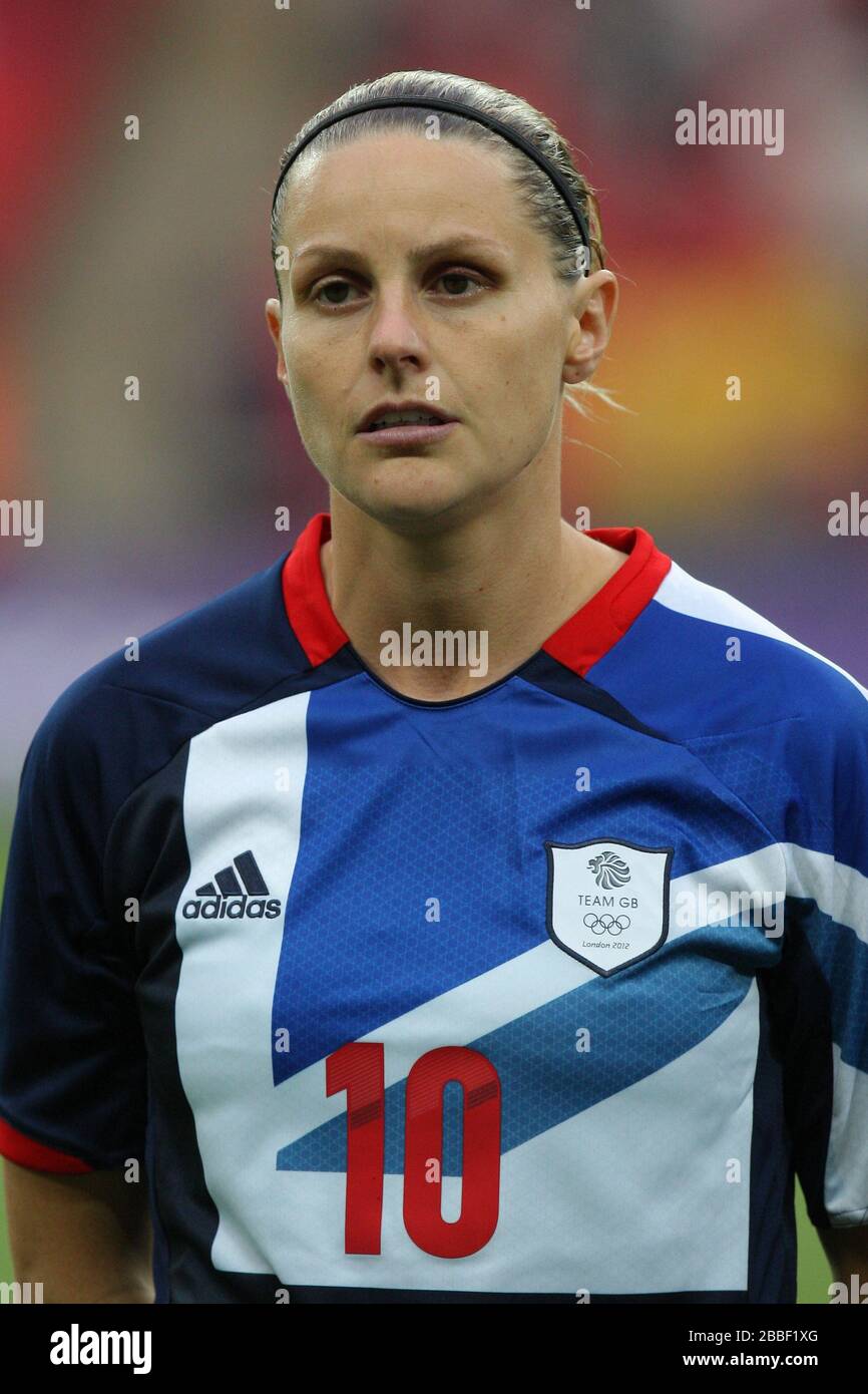 Kelly smith footballer hi-res stock photography and images - Alamy