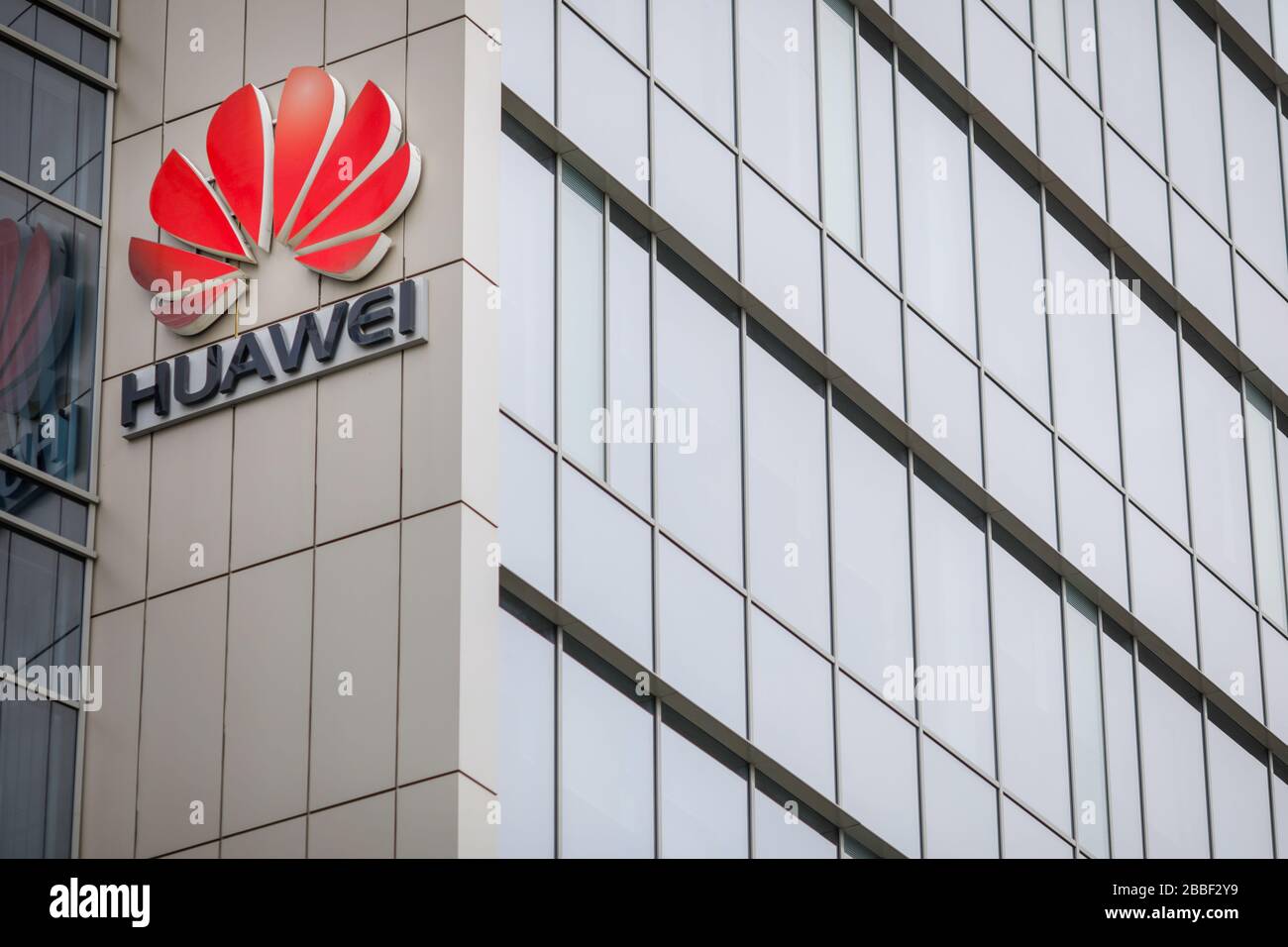 Huawei headquarters hi-res stock photography and images - Alamy