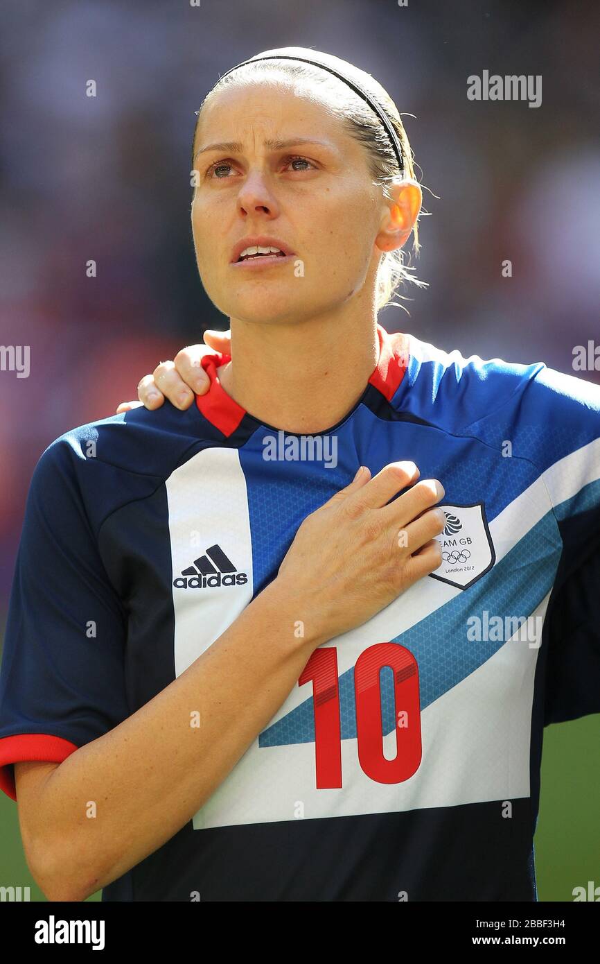 Kelly smith footballer hi-res stock photography and images - Alamy