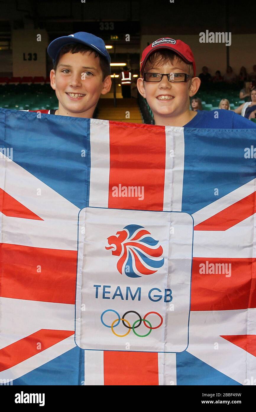 Fans get ready for the start of the Olympics Stock Photo - Alamy