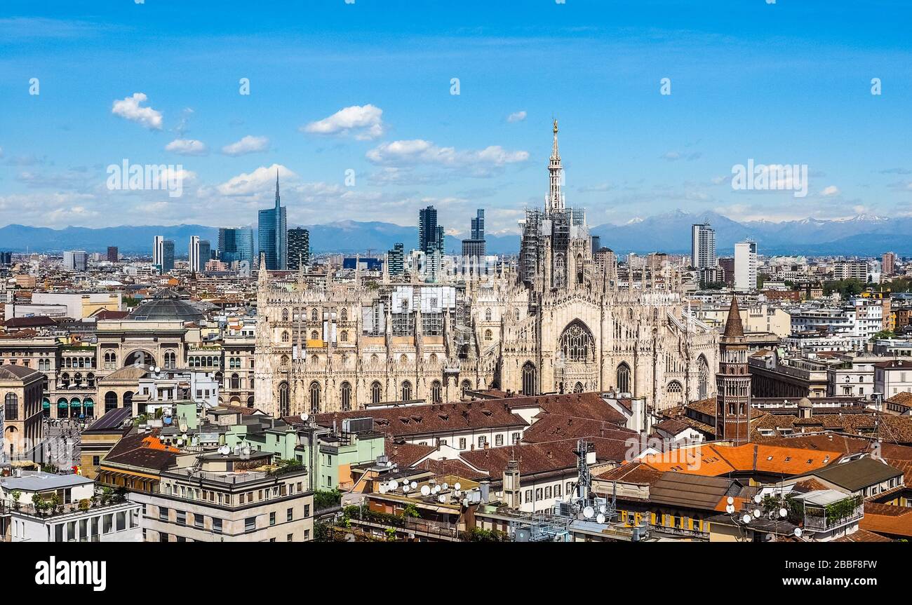 Aerial view of Duomo di Milano gothic cathedral church in Milan, Italy ...