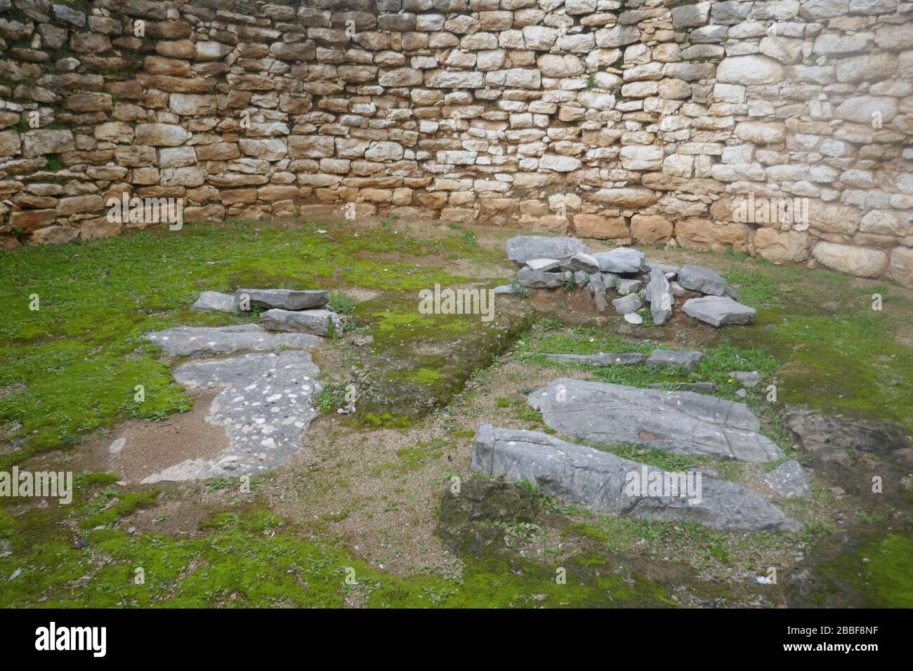 Nichoria hi-res stock photography and images - Alamy
