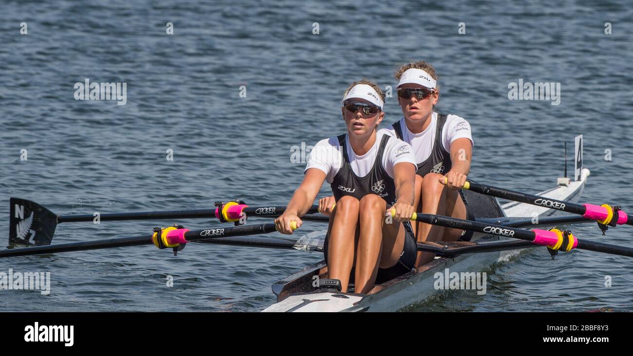 12 saturday 06 august hi-res stock photography and images - Alamy