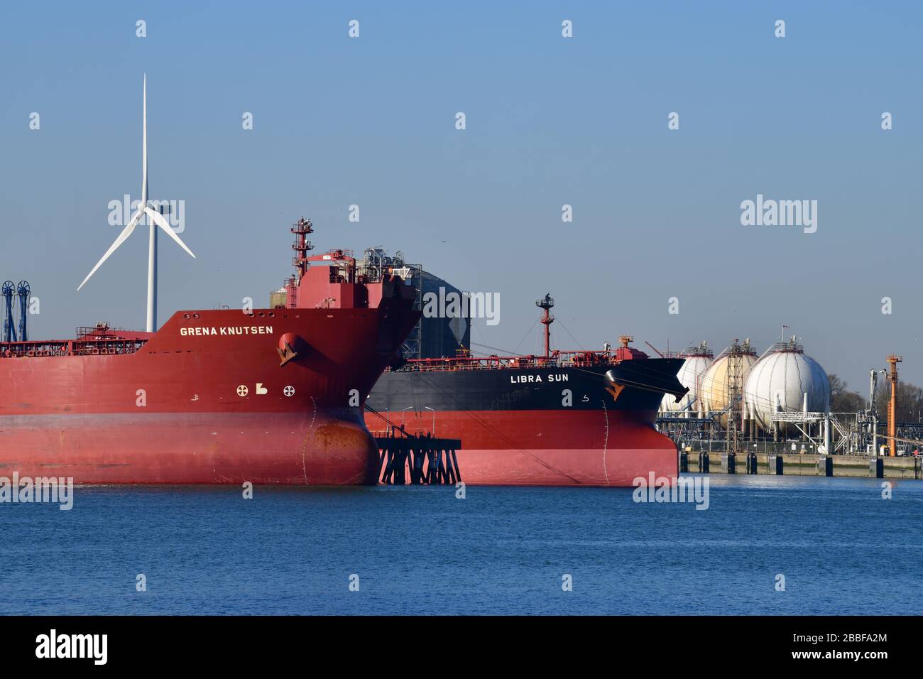 Terminal petroleum hi-res stock photography and images - Alamy