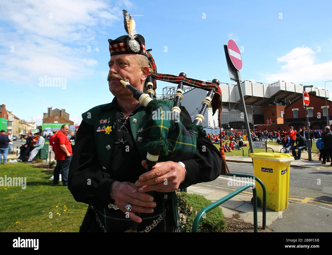 A bagpipe player outside the ground hi-res stock photography and images ...
