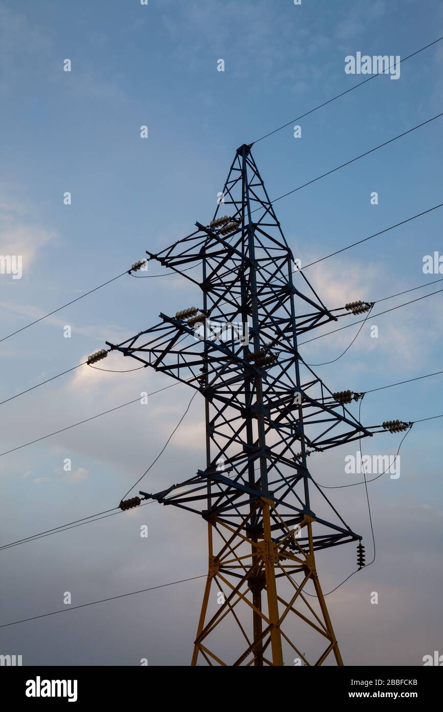 High voltage networks hi-res stock photography and images - Alamy