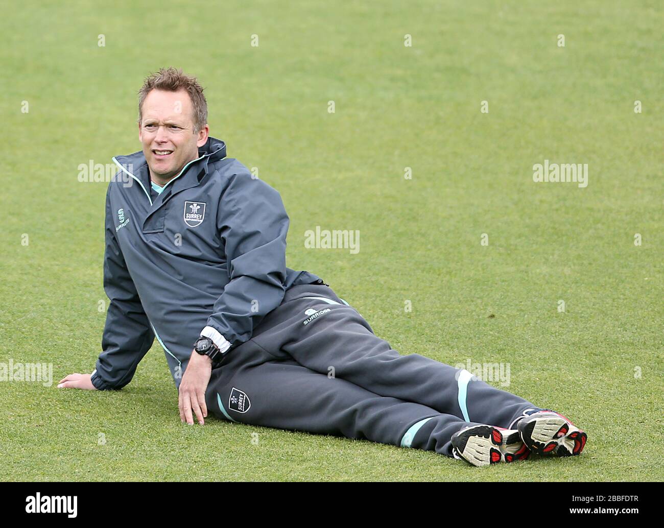 Surrey bowling coach stuart barnes hi-res stock photography and images ...