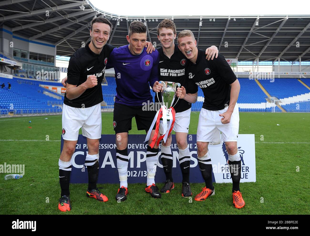 Charlton Athletic players pose for a photograph with the trophy Stock ...
