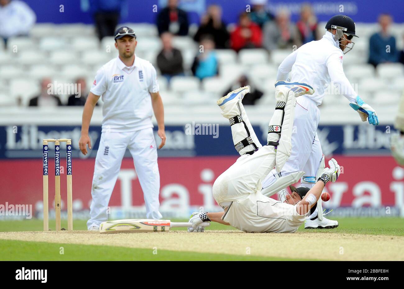 New Zealands Hamish Rutherford takes a tumble during the Second ...