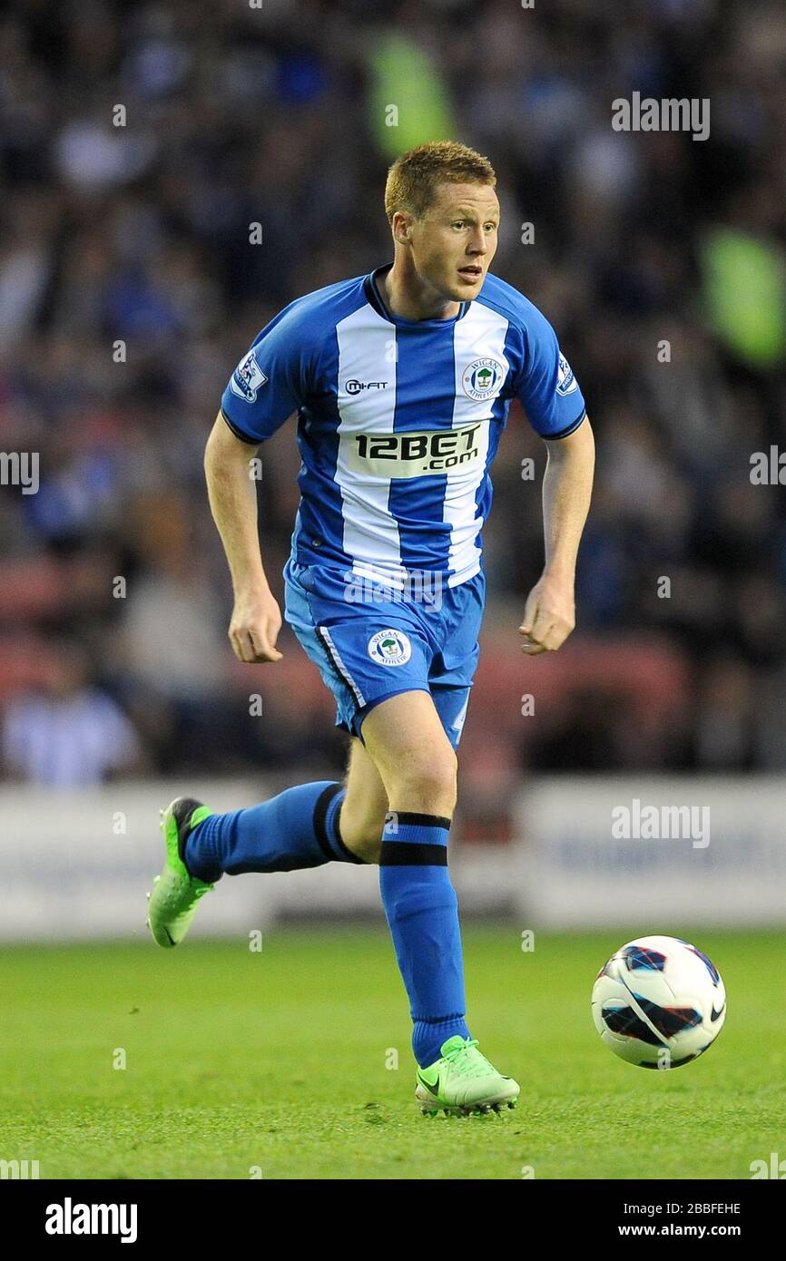 James McCarthy, Wigan Athletic Stock Photo - Alamy