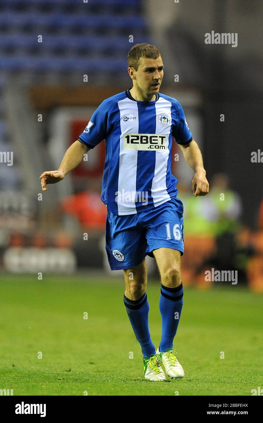 James McArthur, Wigan Athletic Stock Photo - Alamy