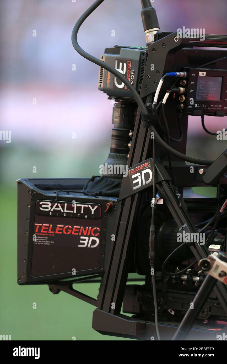 Telegenic hi-res stock photography and images - Alamy