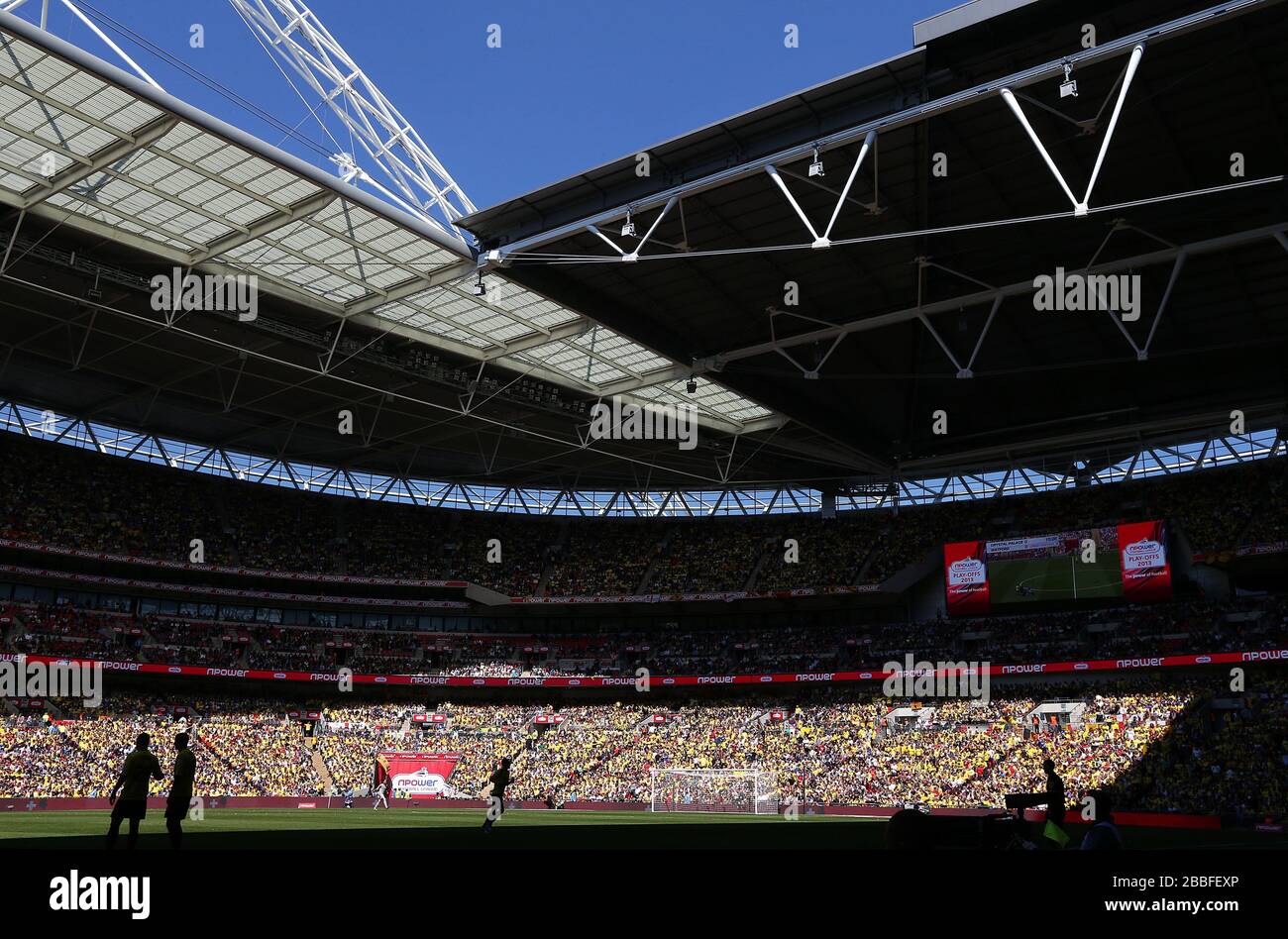 Fans in the stands in the sunlight at Wembley Stadium Stock Photo - Alamy