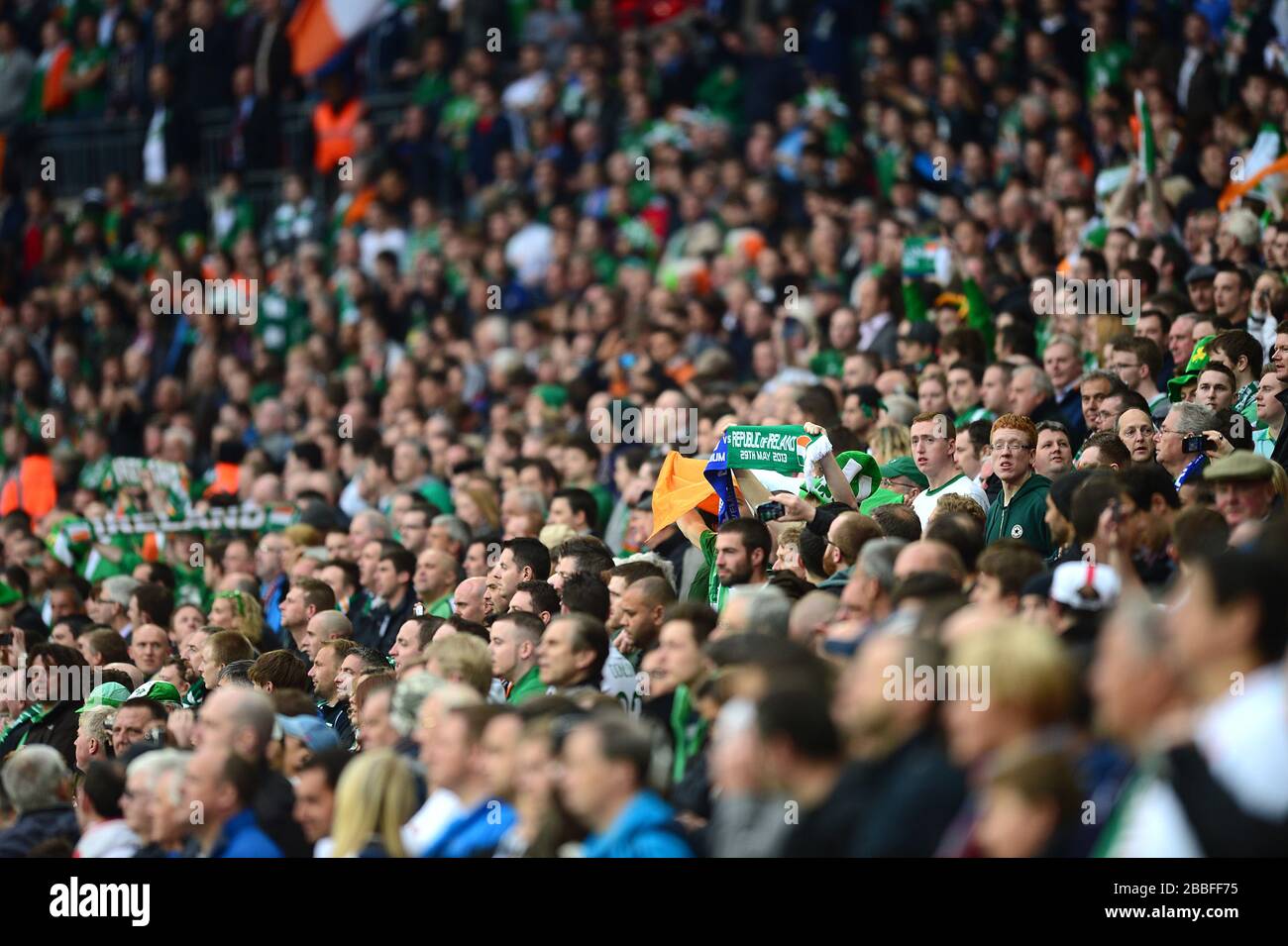 Cheer on ireland hi-res stock photography and images - Alamy
