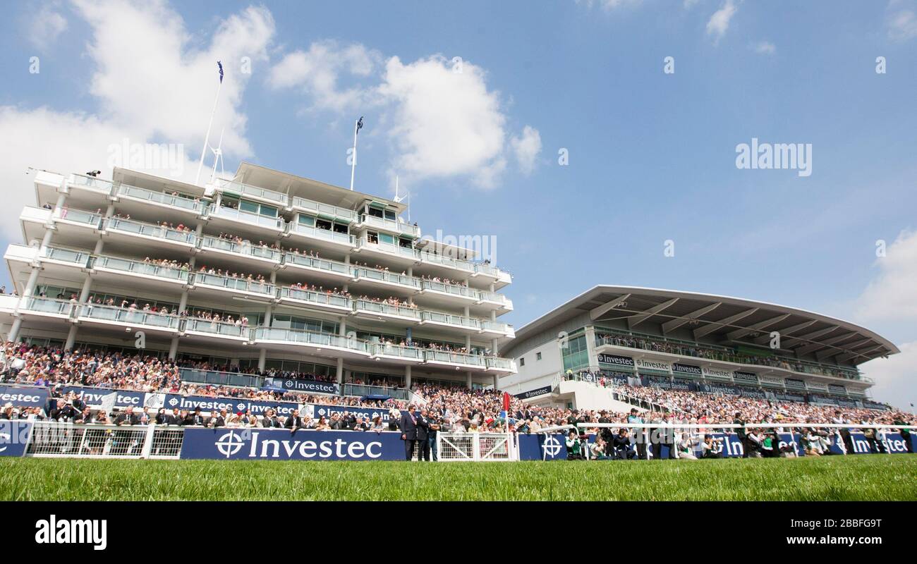 Epsom downs racecourse general hi-res stock photography and images - Alamy