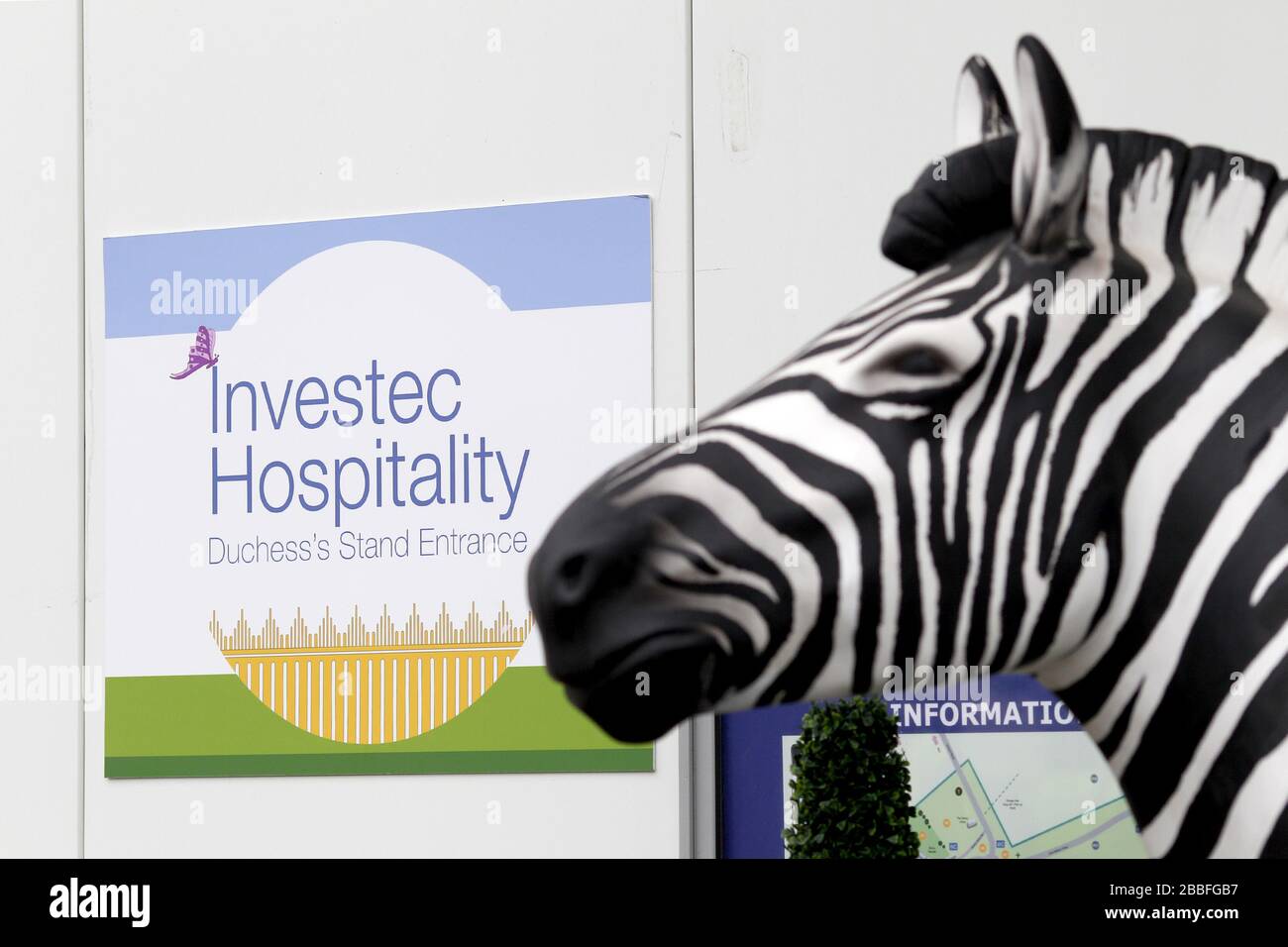 Epsom statue hi-res stock photography and images - Alamy