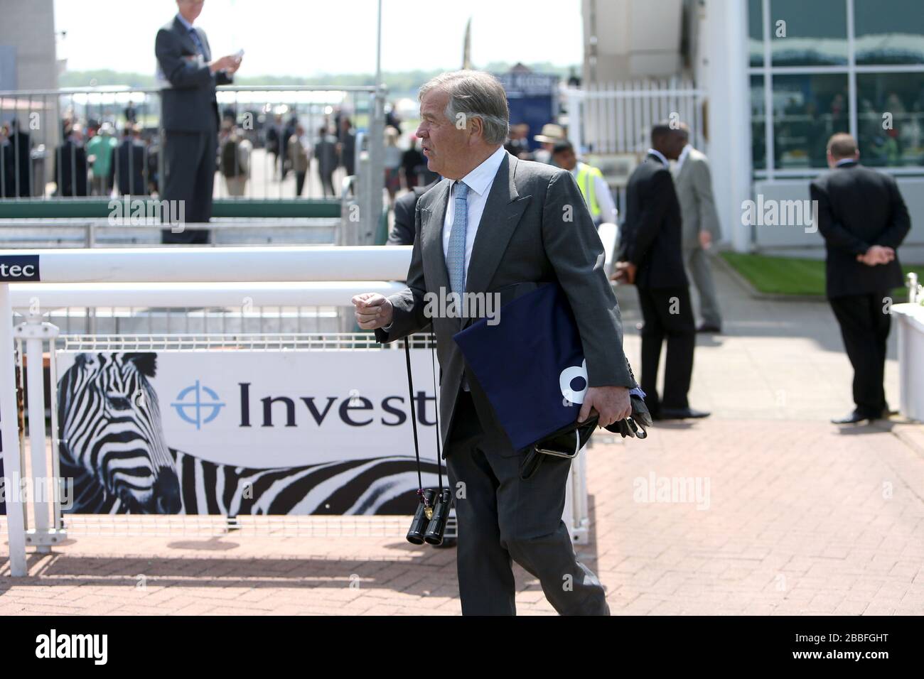 Trainer Sir Michael Stoute at Epsom Downs Racecourse Stock Photo - Alamy