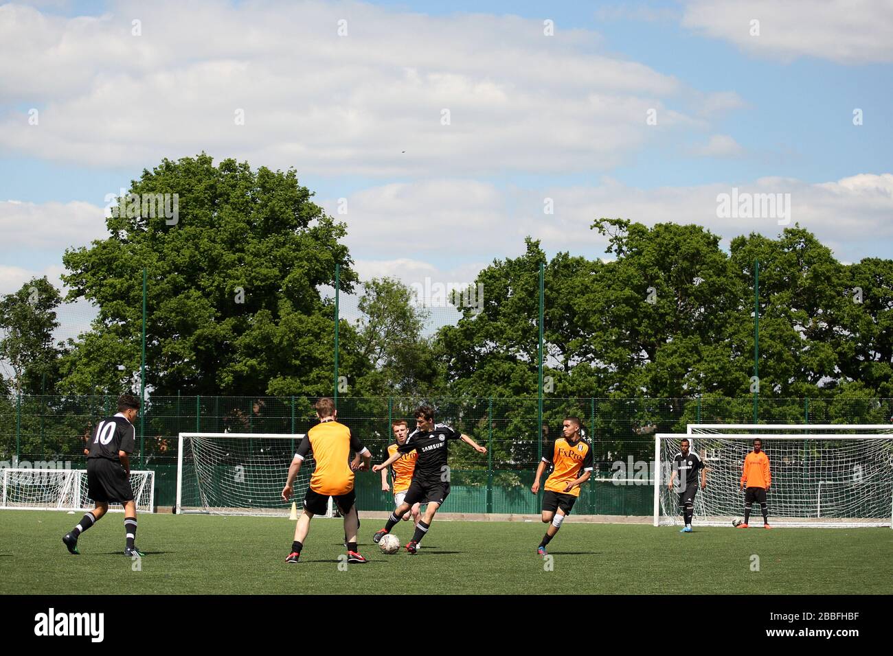 London motspur park hi-res stock photography and images - Alamy