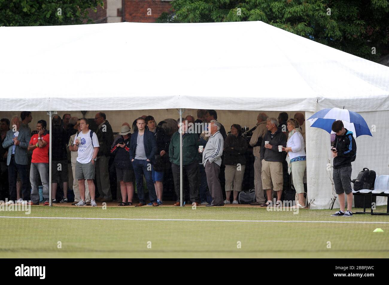 Cricket clubs hi-res stock photography and images - Alamy