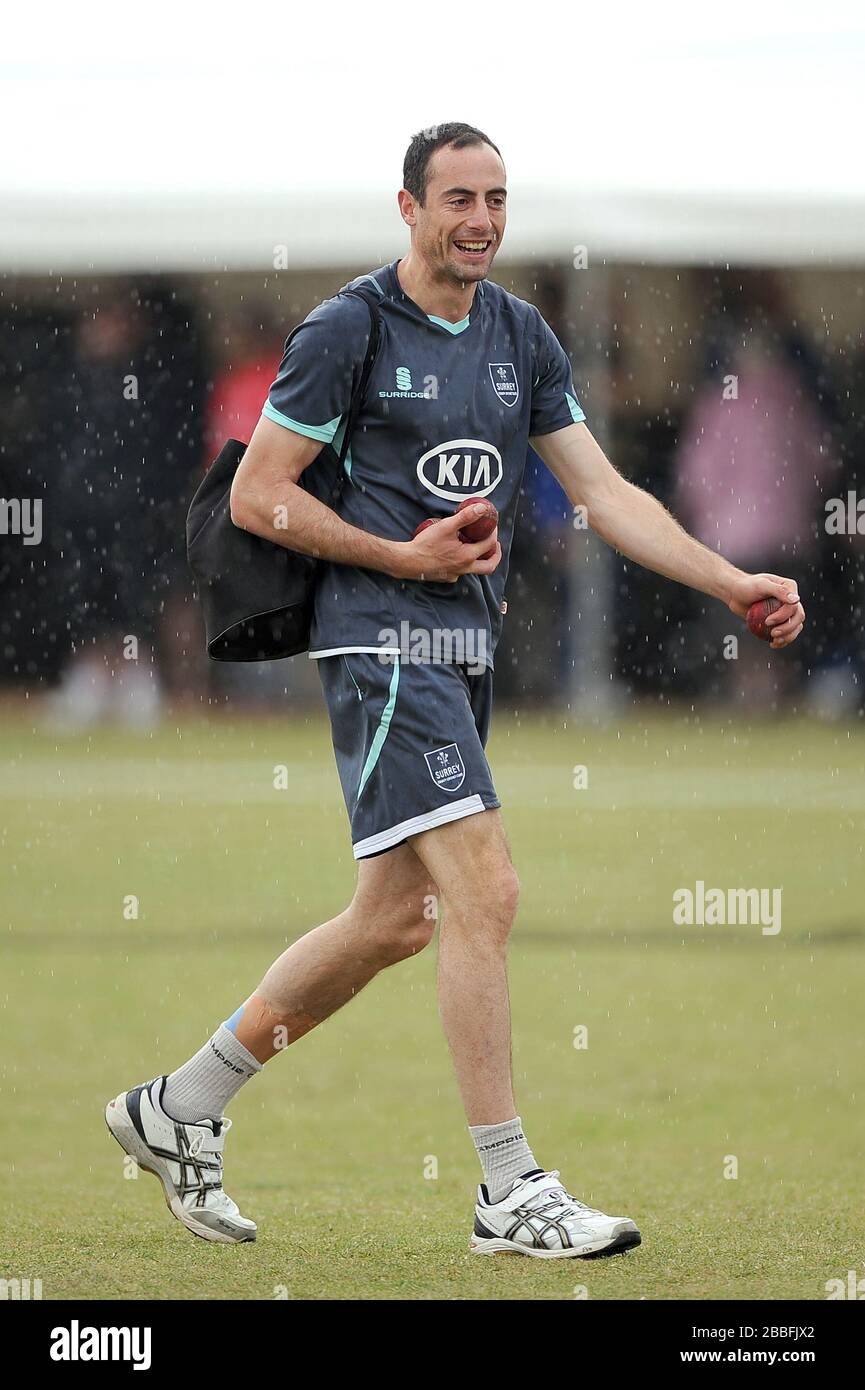 Surrey's Tim Linley Stock Photo - Alamy