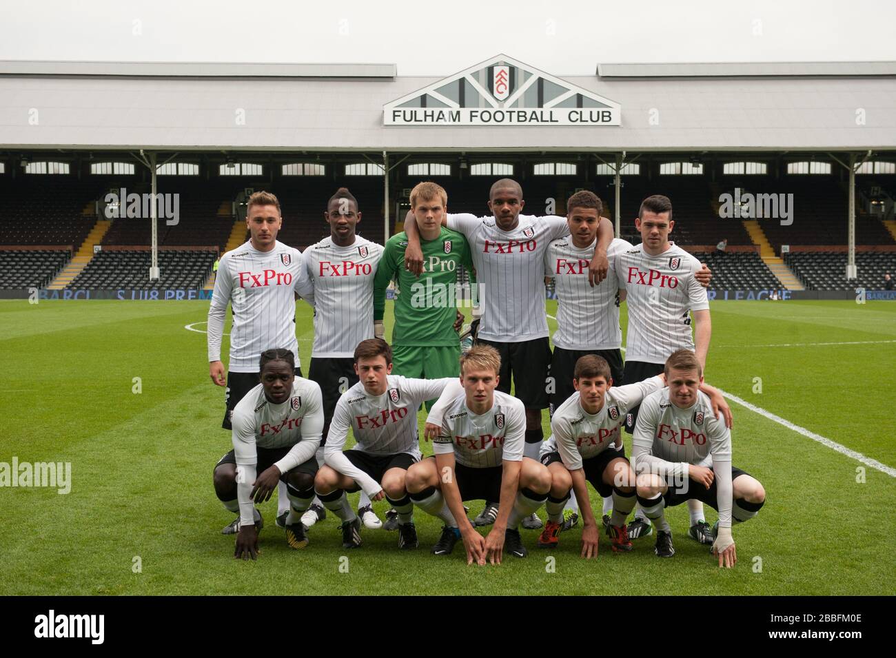 Fulham team line up prior to final against Reading Stock Photo - Alamy