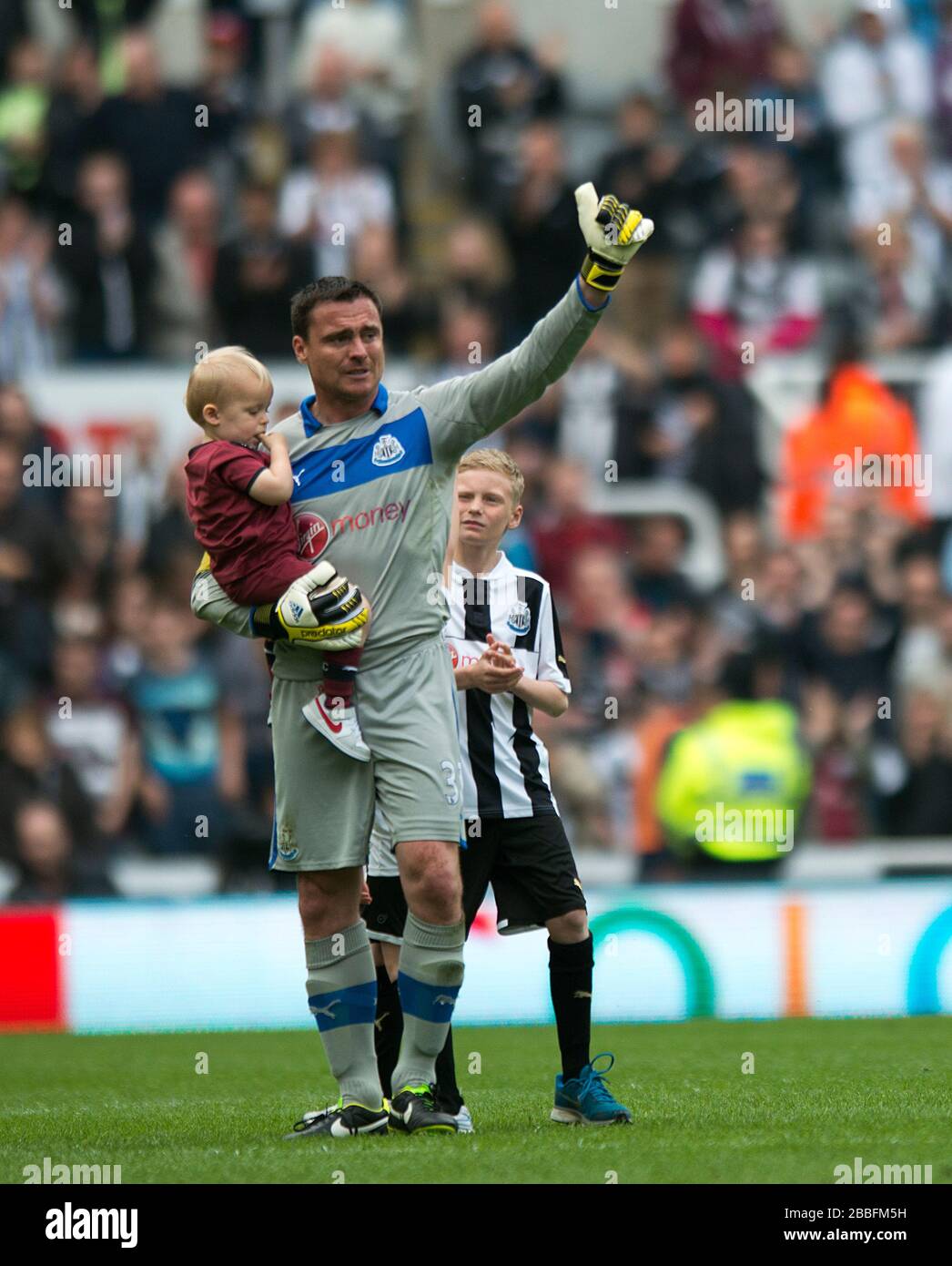 Newcastle united goalkeeper steve harper hi-res stock photography and images - Alamy