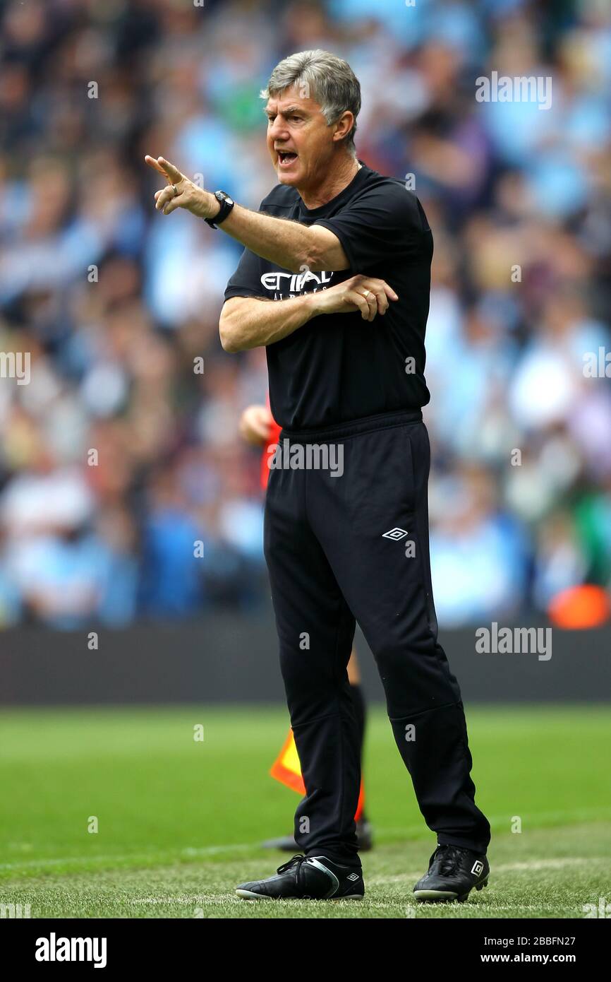 Manchester City caretaker manager Brian Kidd on the touchline Stock ...