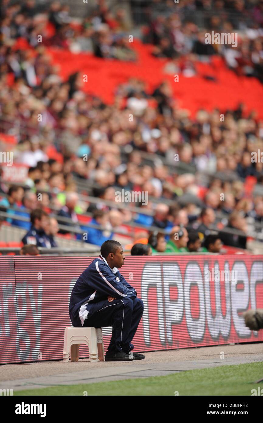 General view of a ballboy hi-res stock photography and images - Alamy