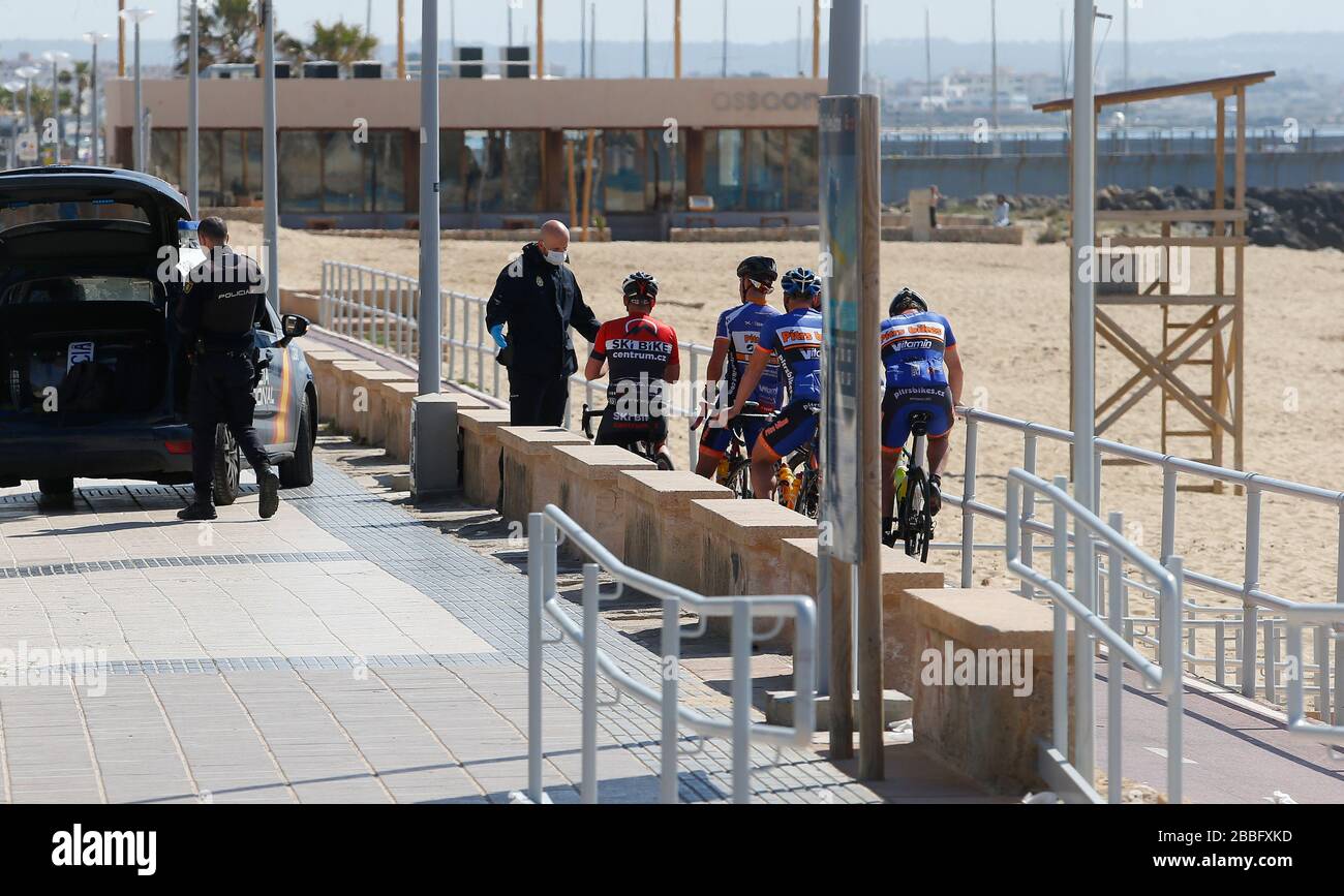 Palma back street hi-res stock photography and images - Alamy