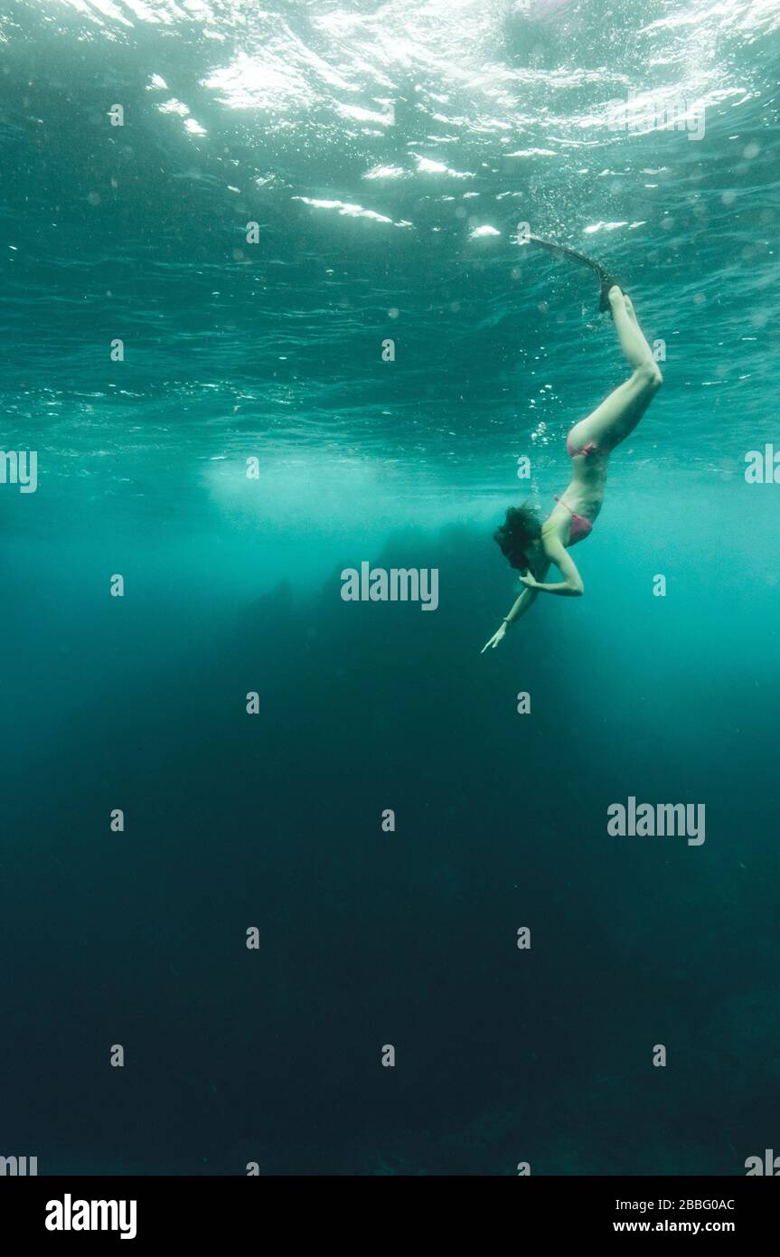 Underwater Fashion Shoot High Resolution Stock Photography and Images ...