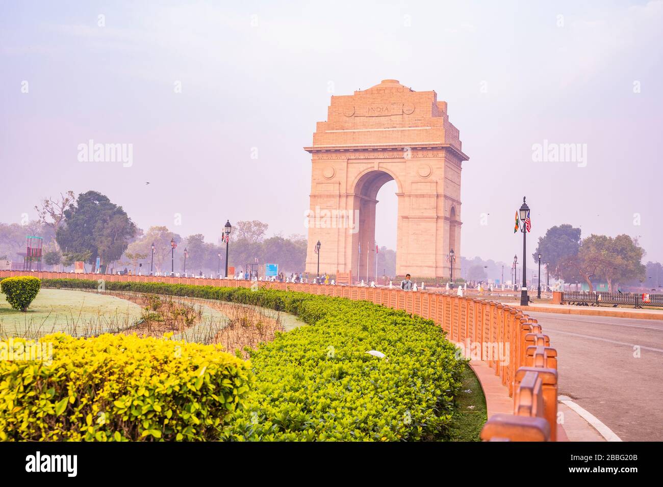 India Gate a war memorial on Rajpath road New Delhi Stock Photo - Alamy