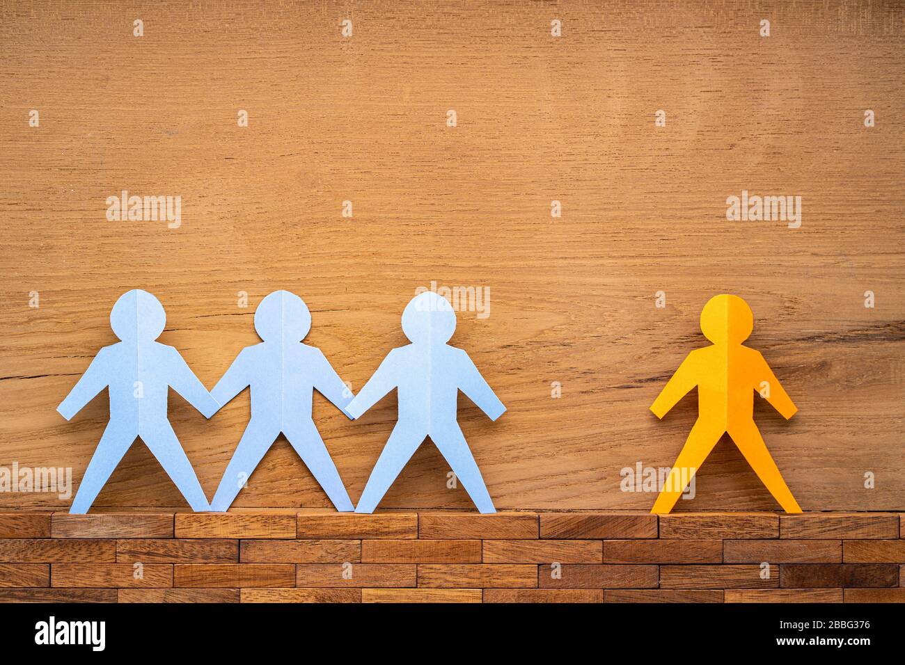 Cardboard cutout figure hi-res stock photography and images - Alamy