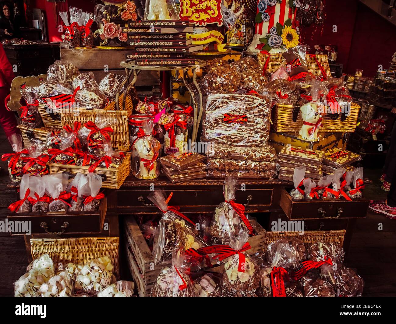Choccywoccydoodah : the original chocolate shop and bar du chocolat ...