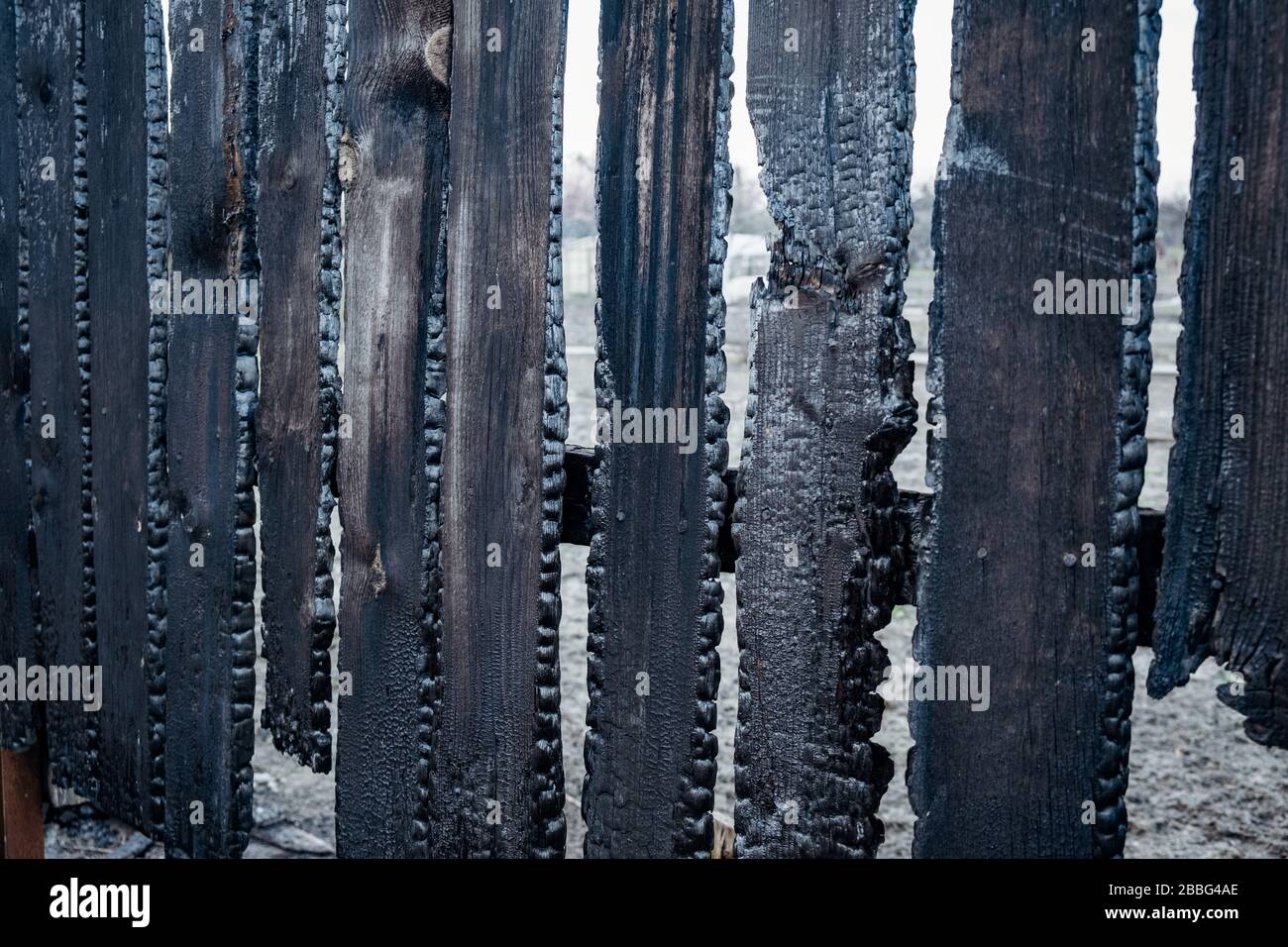 Burnt fence hi-res stock photography and images - Alamy
