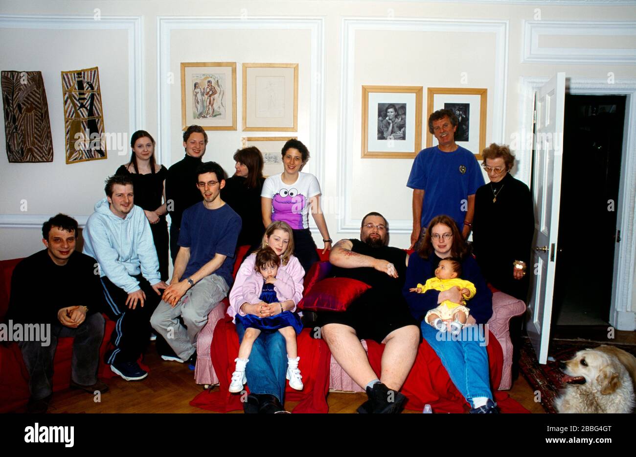 Portrait of a Large Family - Four Generations Stock Photo - Alamy