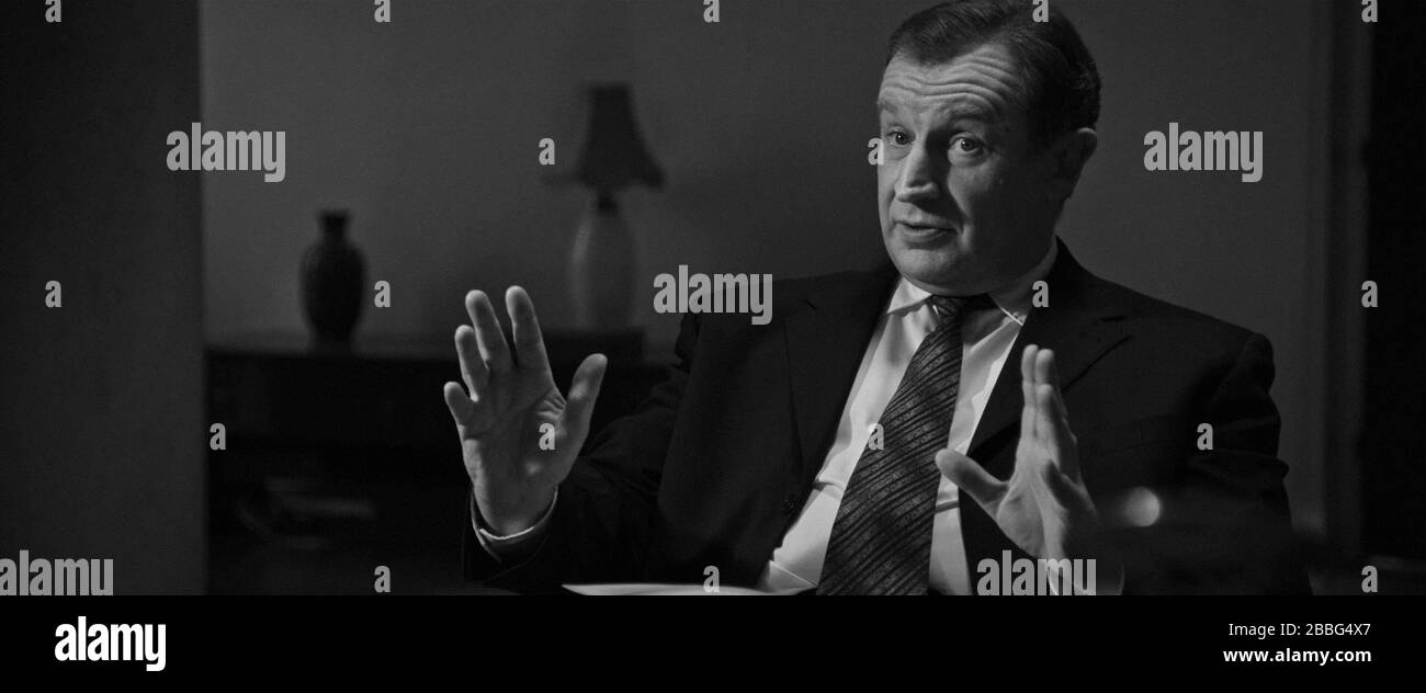 CURTIZ, Scott Alexander Young as Hal Wallis, 2018. © Netflix / Courtesy ...