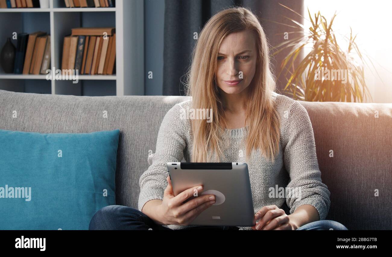 Electronic tab hi-res stock photography and images - Alamy