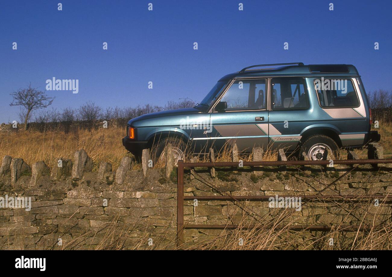 1990 Land Rover Discovery Series1 Stock Photo - Alamy