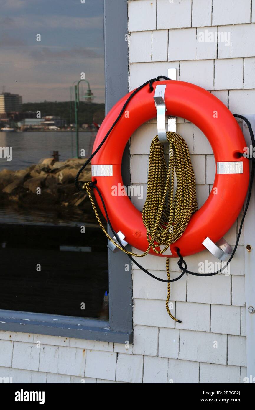 Life preserver wall hi-res stock photography and images - Alamy
