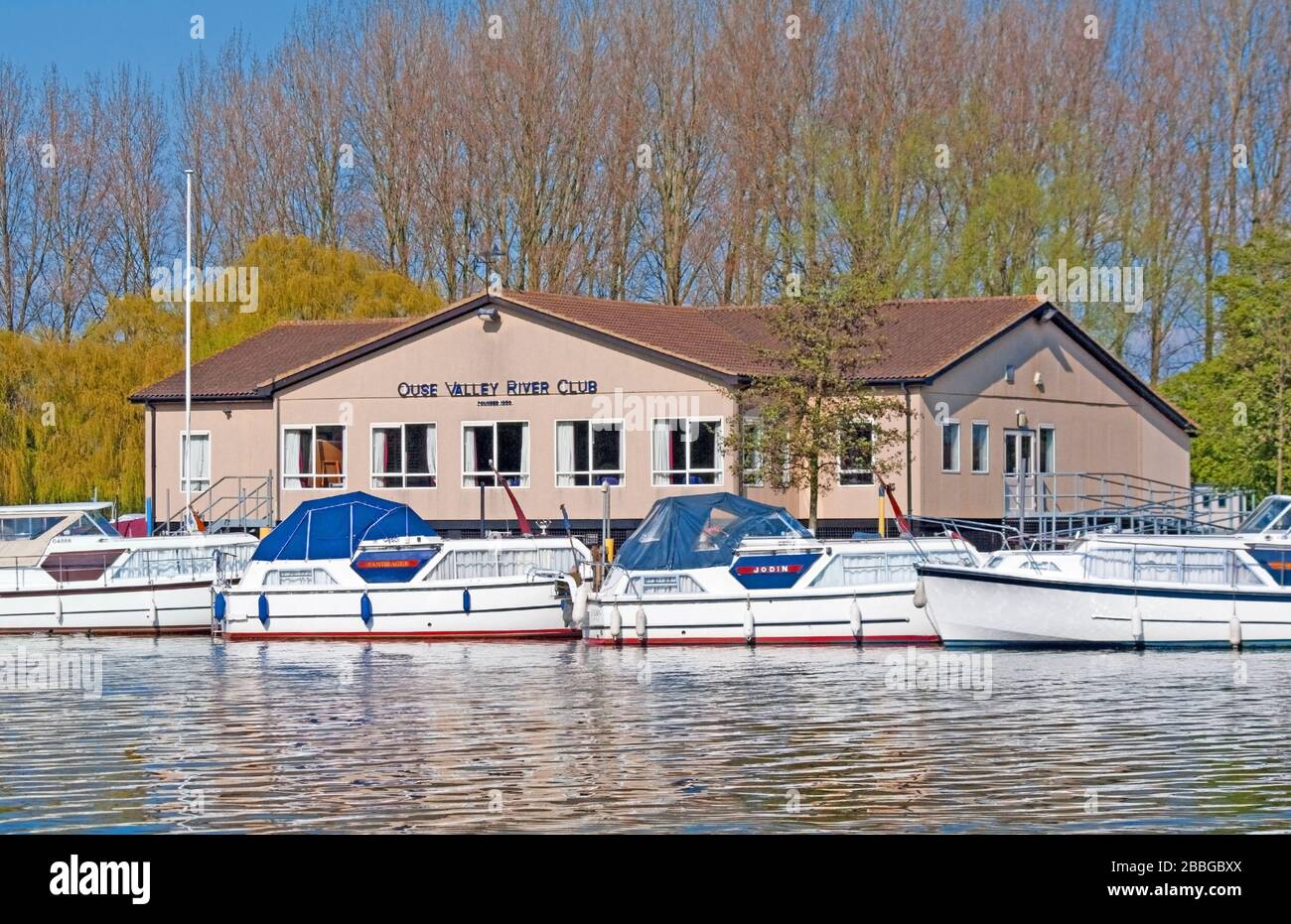 St Neots, Cambridgeshire, River Great Ouse, Ouse Valley River Club ...