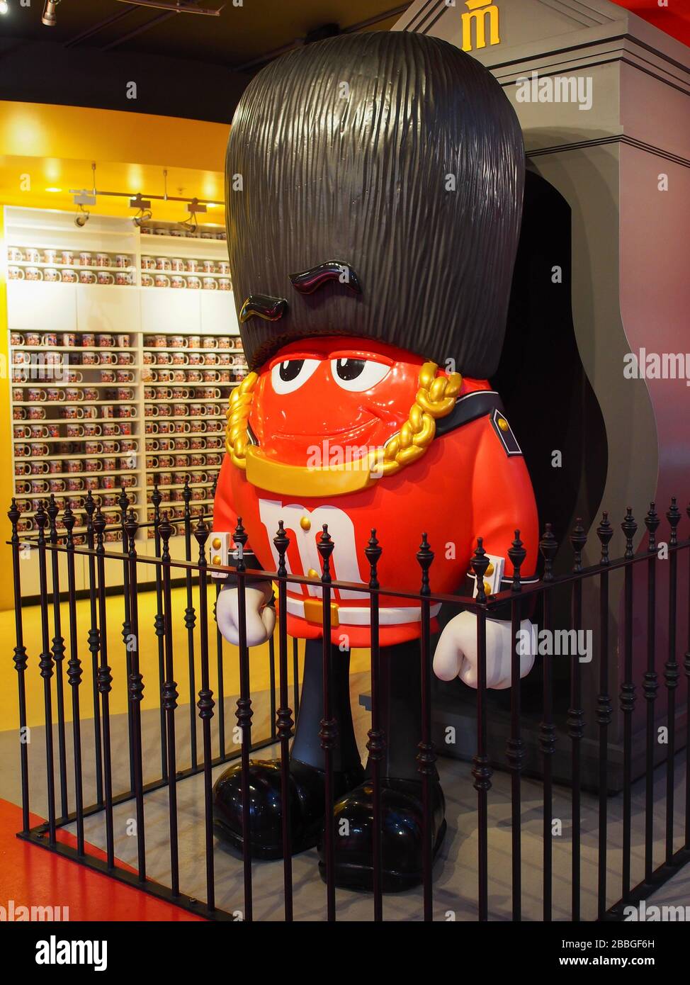 Inside of M&Ms World store : chocolate gifts, work art, goodies ...