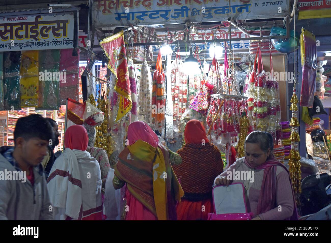 Jodhpur (Rajasthan, India), the "blue town". Town's center Stock Photo ...