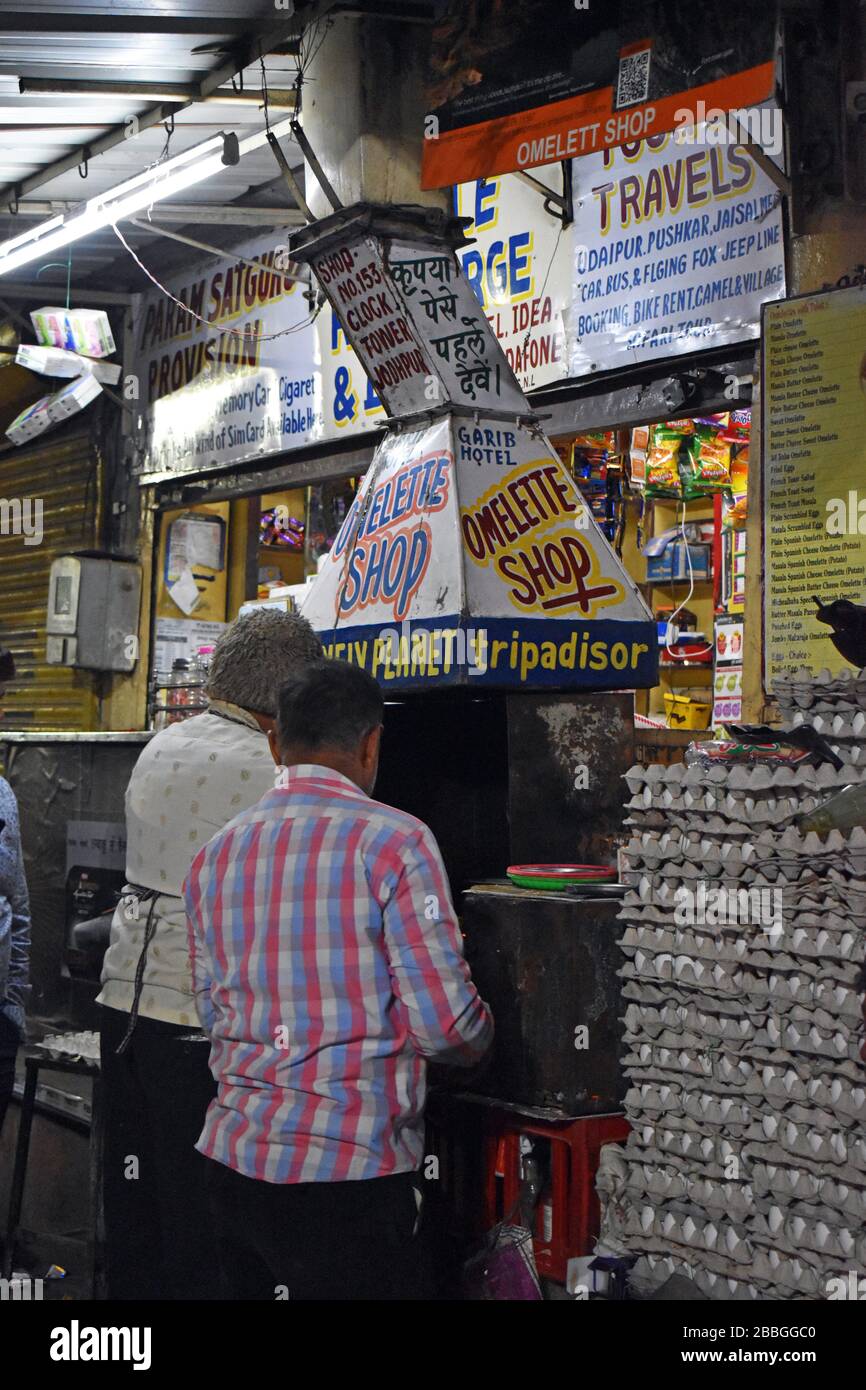 Jodhpur (Rajasthan, India), the "blue town". Town's center Stock Photo ...