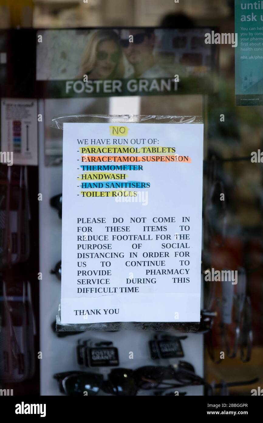 Pharmacy Shop Window sign for NO Paracetamol, Covid 19 Outbreak ...
