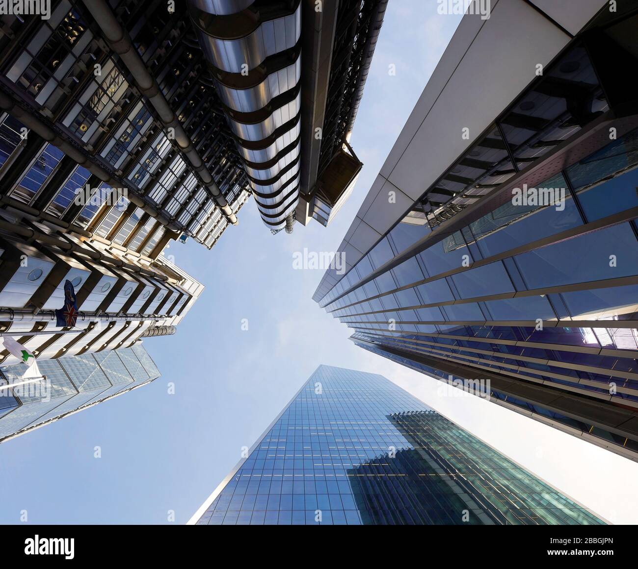 Skyscraper facades hi-res stock photography and images - Alamy